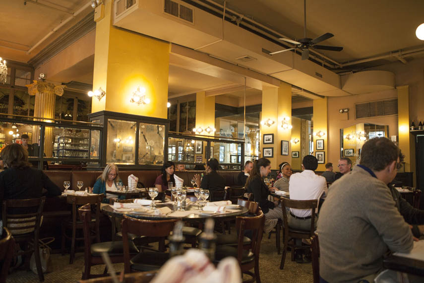 Cafe Un Deux Trois